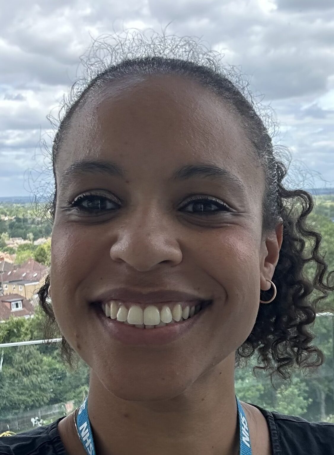 Nadia MPT-Head shot - Health Innovation Oxford & Thames Valley